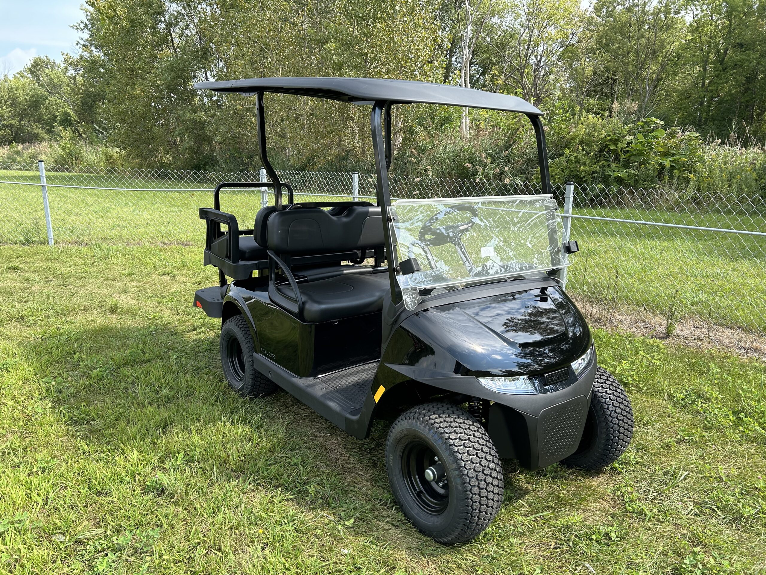 NEW EZ-GO VALOR EFI GAS GOLF CART, BLACK - Beaver Creek Golf Carts